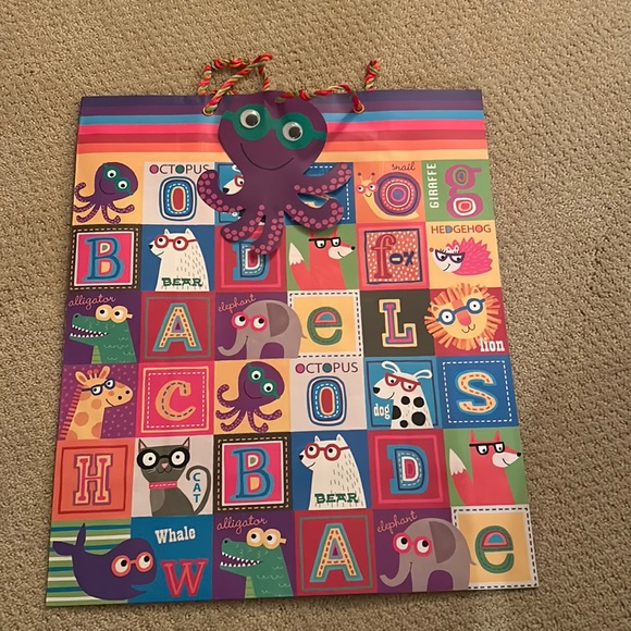 Caspari | Party Supplies | 2 Xxl Abc Animal Gift Bags W Colored Twist ...